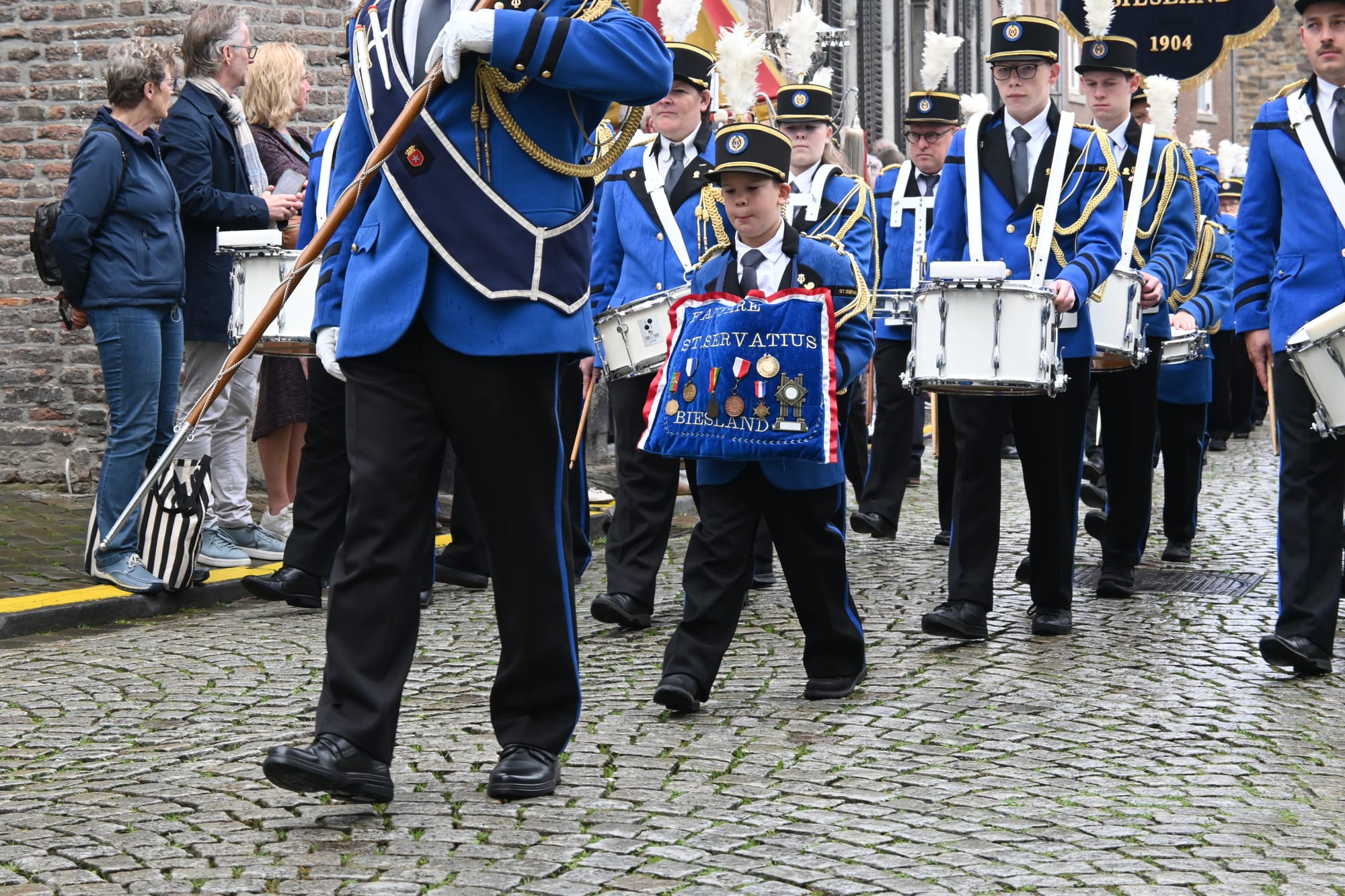 Sint Servaas terug in stadsprocessie