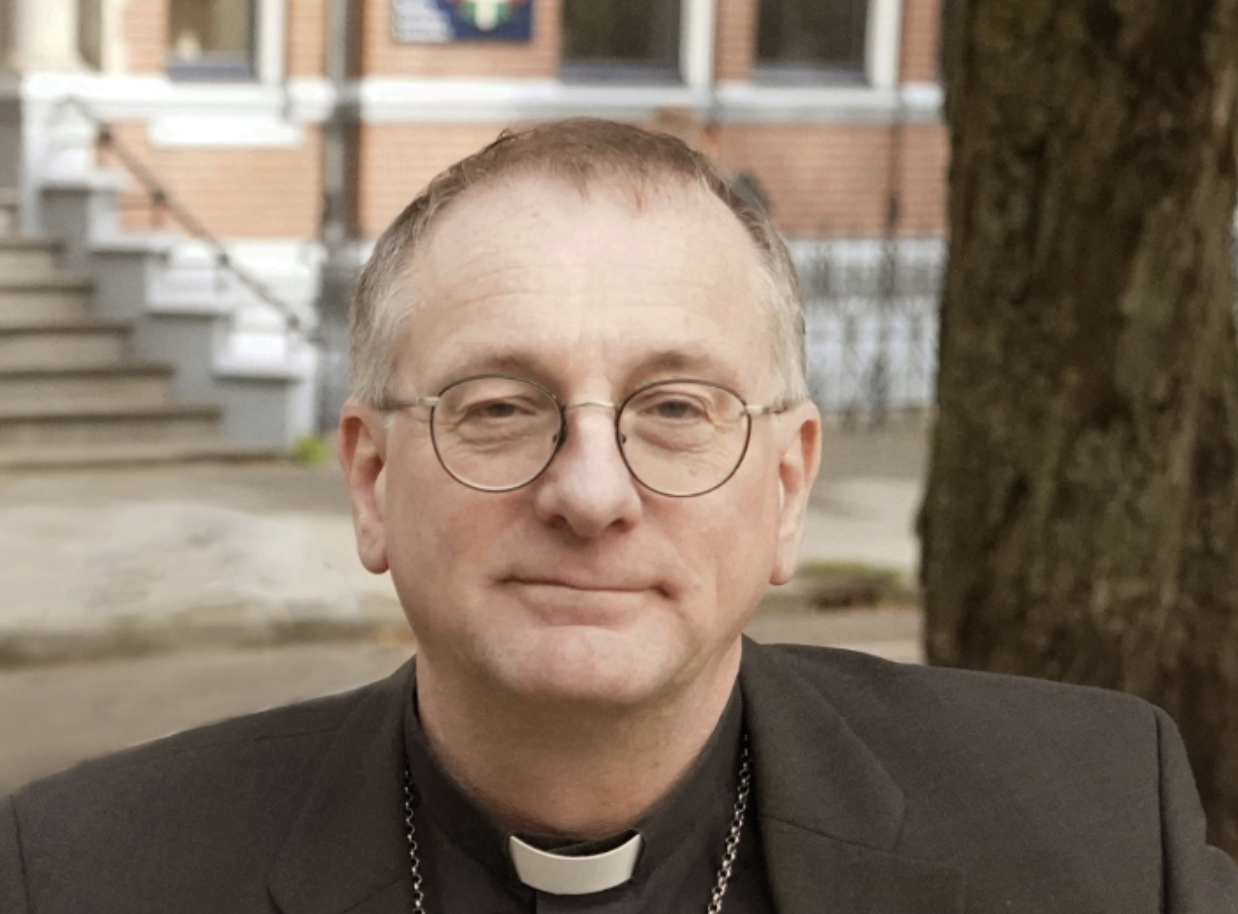 Ron van den Hout nieuwe bisschop